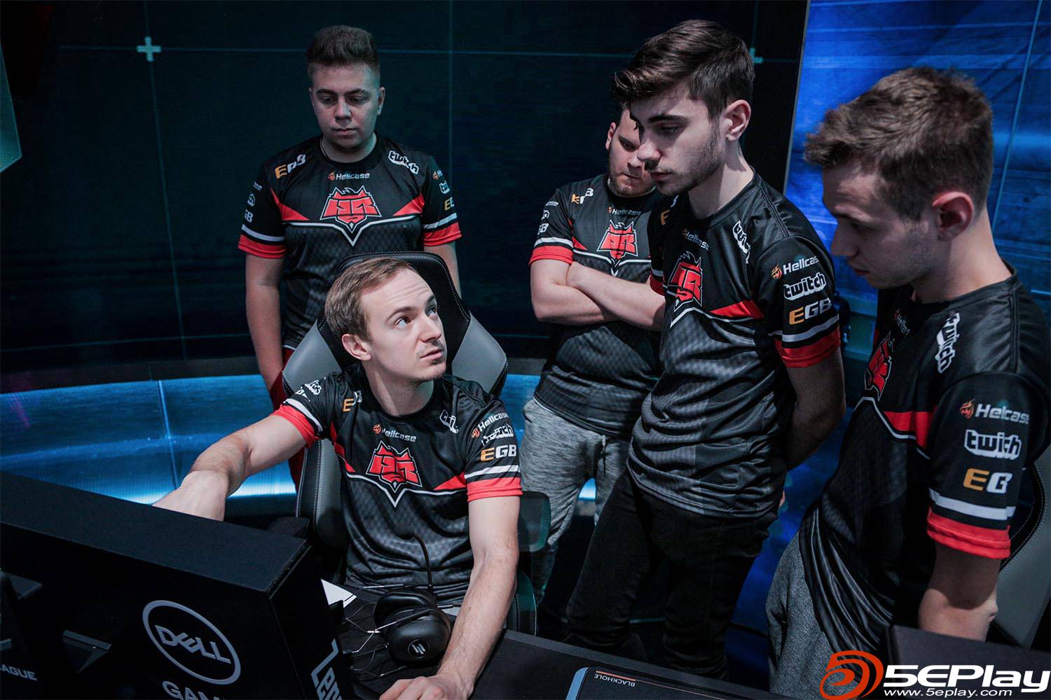 EL Major第二日精彩图集：瞬息万变的赛场_5EPlay - 5EPlay赛凡网