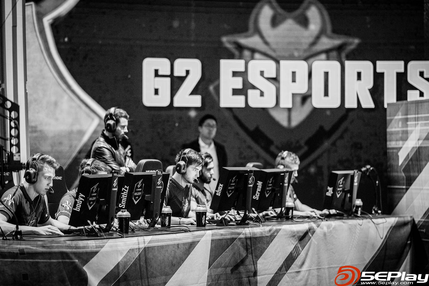 EL Major第二日精彩图集：瞬息万变的赛场_5EPlay - 5EPlay赛凡网