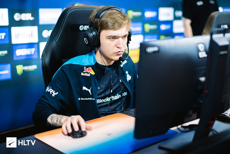 nafany自我立规：Major结束前，不碰社交媒体_5EPlay - 5EPlay赛凡网