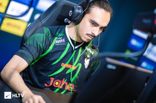 成绩不佳 Falcons宣布踢掉队员Maka