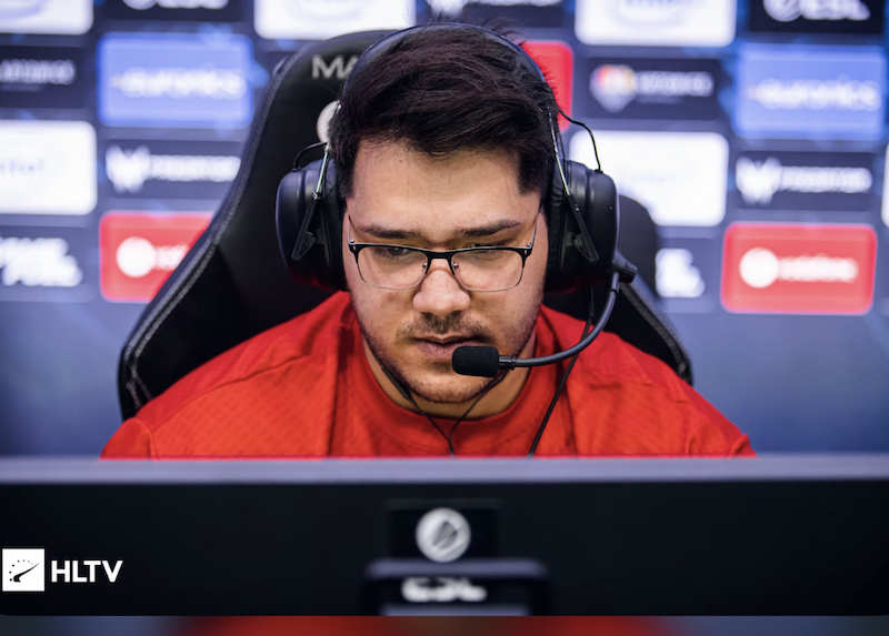 AZR重返赛场并加入Sprout