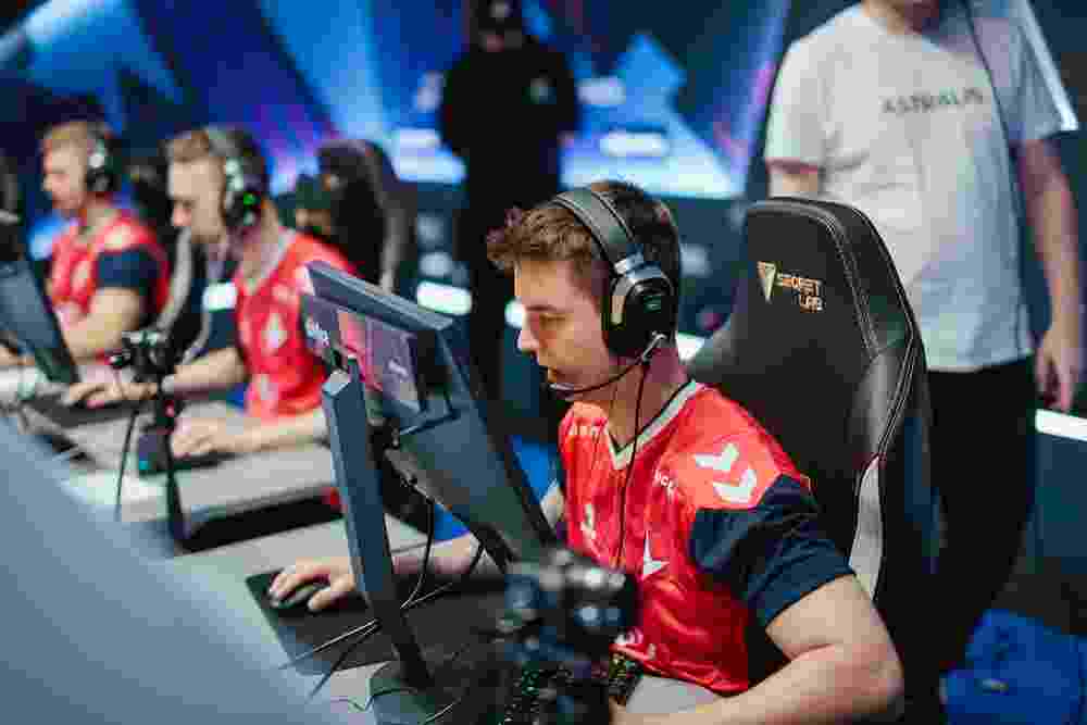 A队五人评价CS2 gla1ve认为利好Astralis_5EPlay - 5EPlay赛凡网