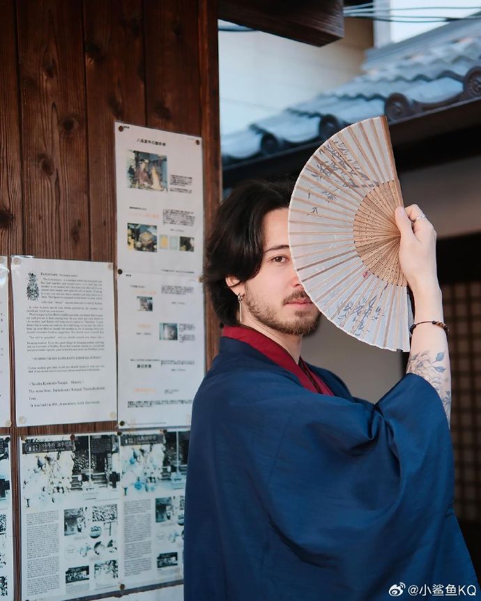 DOTA2最帅职业选手Tofu在Ins上晒图，享受日本之旅_5EPlay - 5EPlay赛凡网