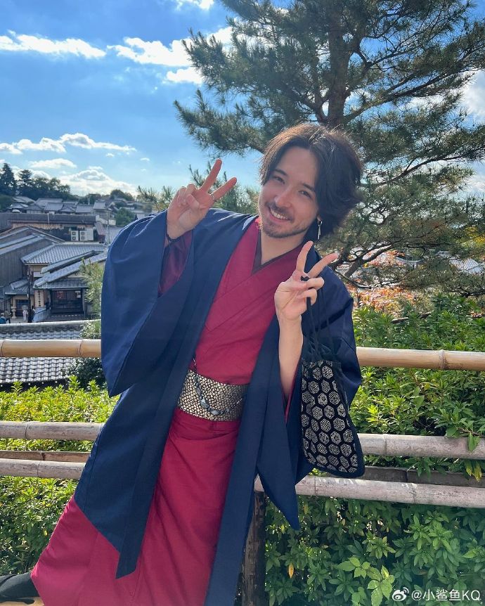 DOTA2最帅职业选手Tofu在Ins上晒图，享受日本之旅_5EPlay - 5EPlay赛凡网