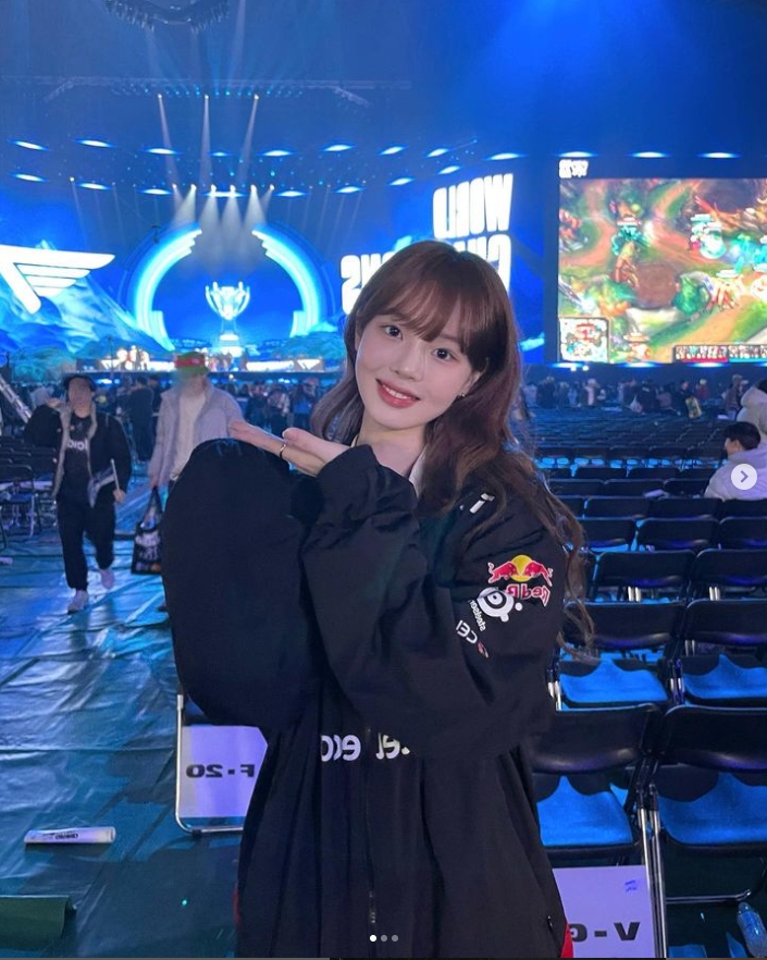 韩网友扒出Oner女友照片，评价很有“初恋感”！_5EPlay - 5EPlay赛凡网