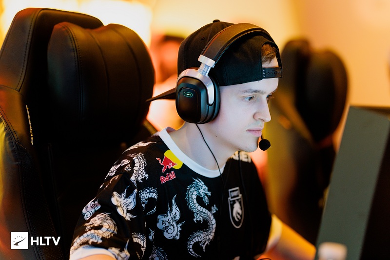 ArtFr0st：第一次试训之后，我被告知是仅次于w0nderful