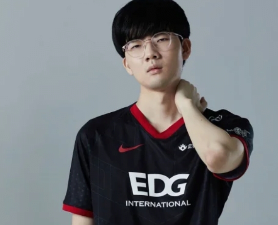 韩网评LOL五大AD：Uzi、JKL落选！神父Bang第一 Ruler第二_5EPlay - 5EPlay赛凡网