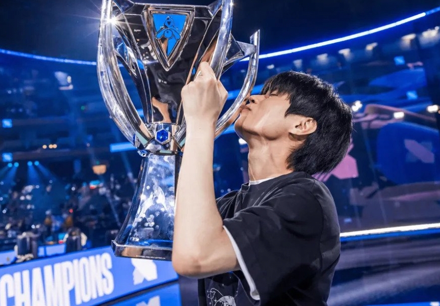 韩网评LOL五大AD：Uzi、JKL落选！神父Bang第一 Ruler第二_5EPlay - 5EPlay赛凡网