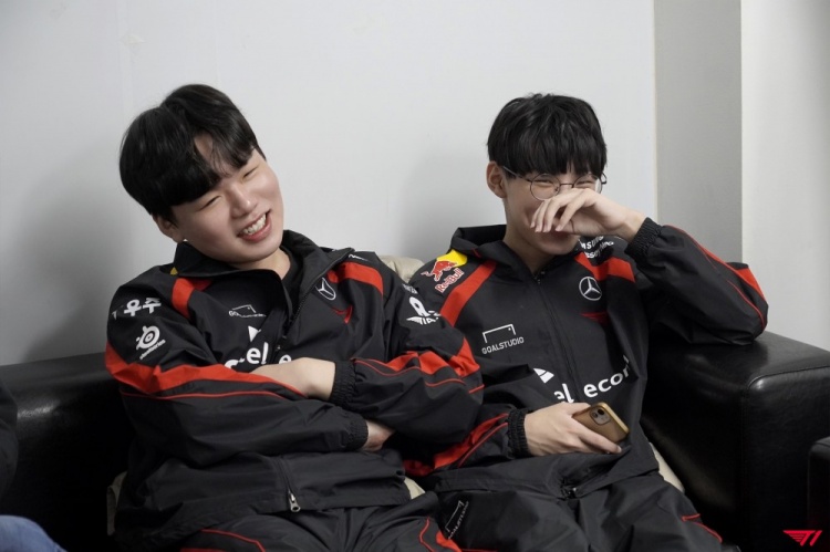 T1官博分享二队返图：春节休假结束之后再在赛场上见吧～_5EPlay - 5EPlay赛凡网