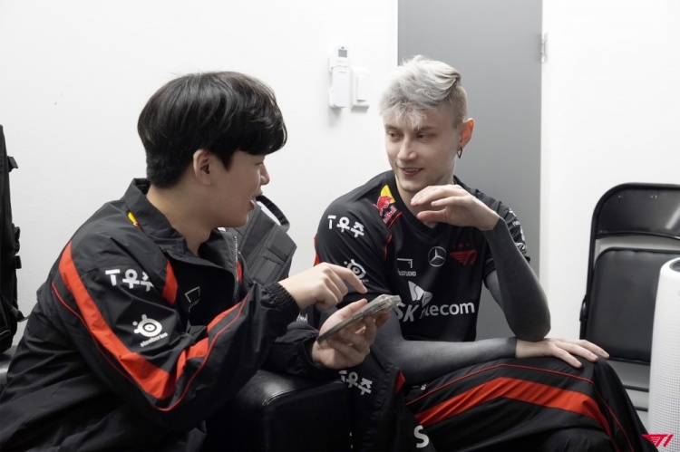 T1官博分享二队返图：春节休假结束之后再在赛场上见吧～_5EPlay - 5EPlay赛凡网