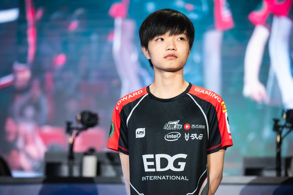 EDG再次将Leave下放二队，后续或许会征召自由人AD？_5EPlay - 5EPlay赛凡网