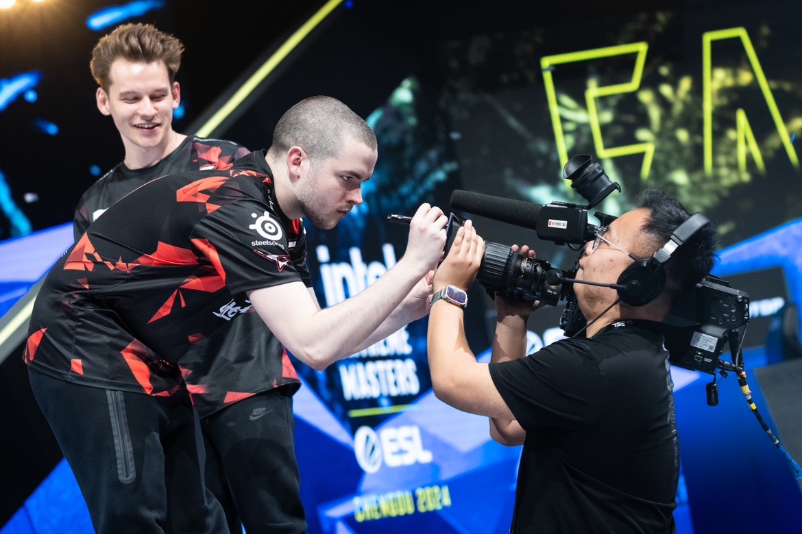 FaZe勇夺IEM成都冠军 现场精彩图集_5EPlay - 5EPlay赛凡网