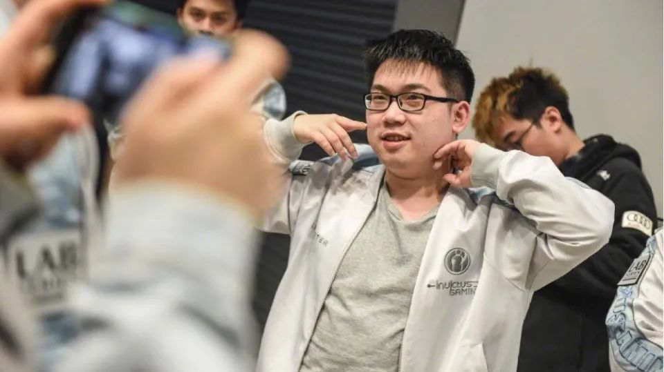 Fade：LGD重组，Niu神再就业_5EPlay - 5EPlay赛凡网