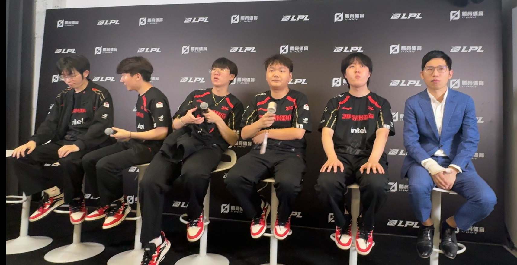 Ruler：Kanavi是很喜欢装大佬的样子，我也会敬重这个大佬_5EPlay - 5EPlay赛凡网