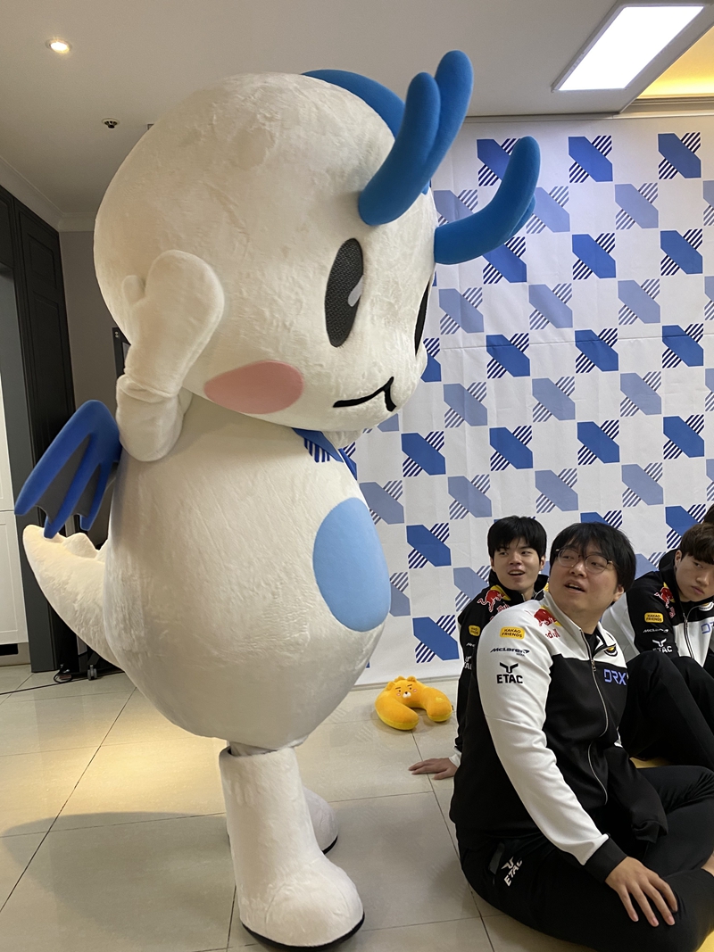 DRX代表崔尚仁发文告别队伍：希望挑战的精神能够长存_5EPlay - 5EPlay赛凡网