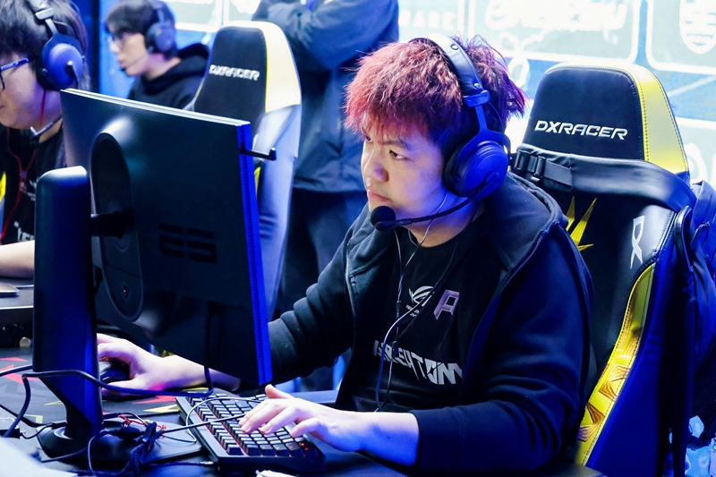 又一个线下盛宴 XPL S3第一、二日现场图集_5EPlay - 5EPlay赛凡网